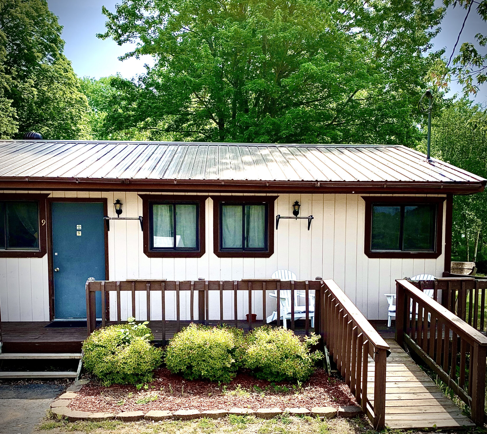 Accommodations - Benzonia Rustic Resort